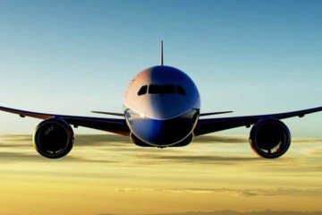 Boeing Everett Factory Tour | Show Me Seattle